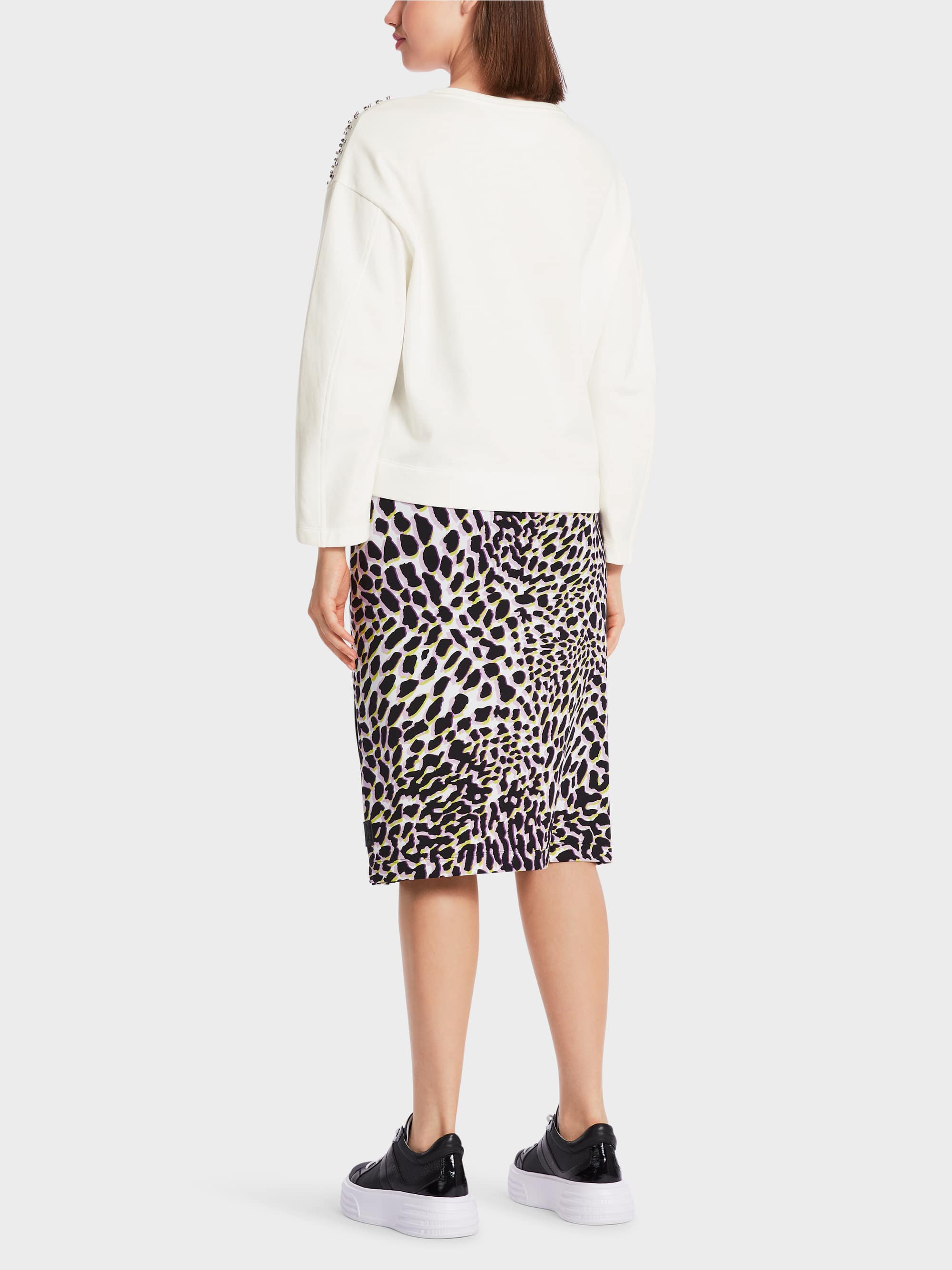 Sweatshirt with rhinestone appliqué | marc-cain.com/en