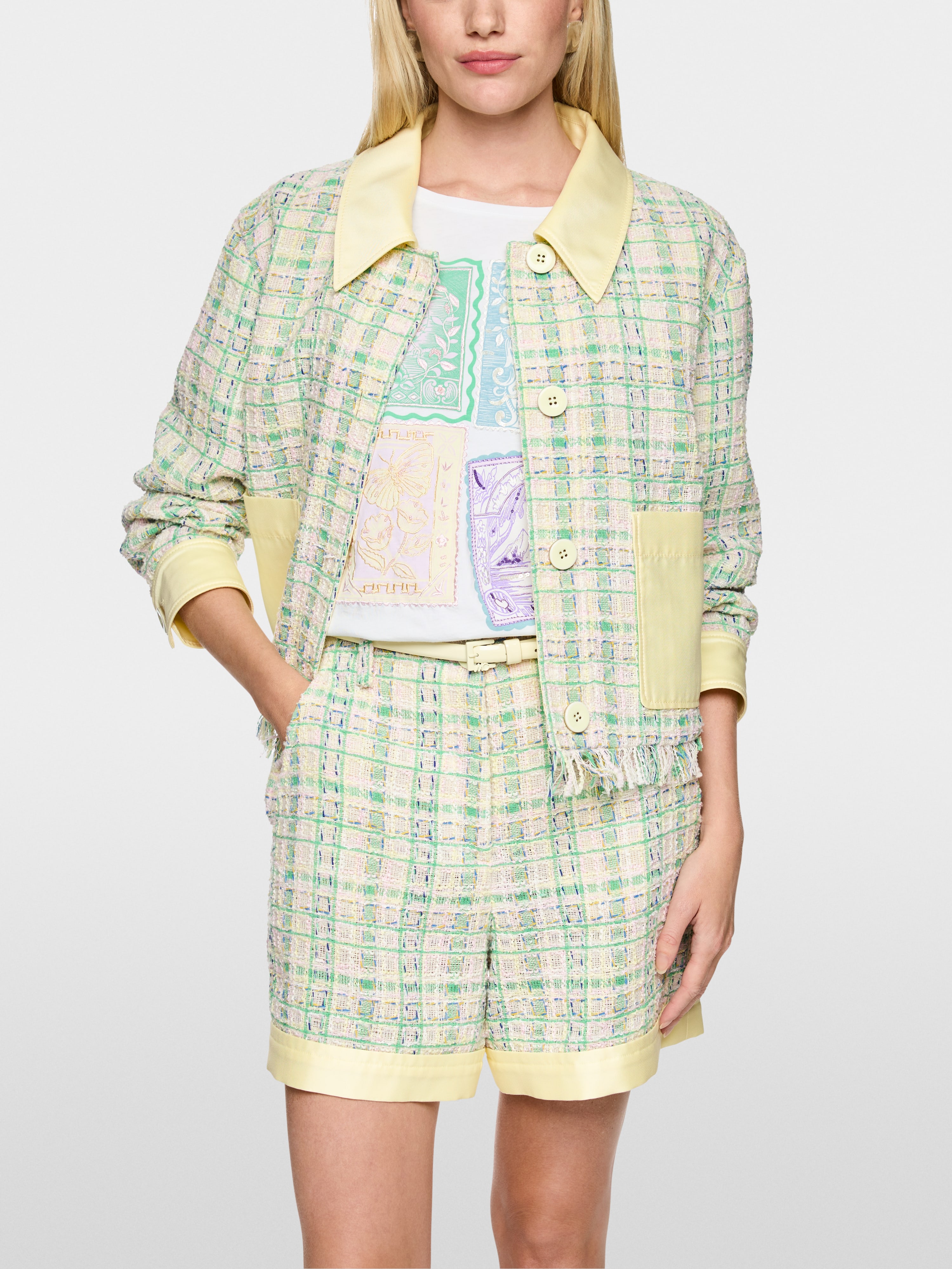 Veste avec détails de couleur contrastée | marc-cain.com/fr