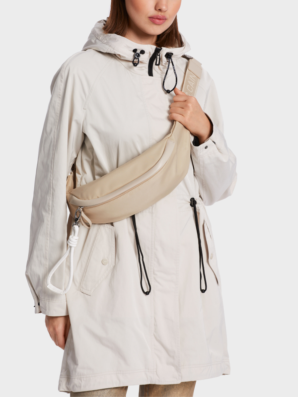 "Rethink Together" belt bag | marc-cain.com/en